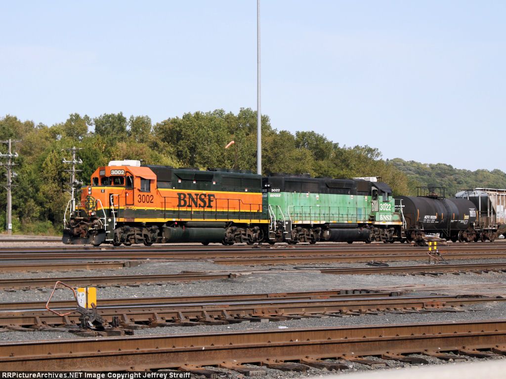 BNSF 3002